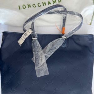 Longchamp | Bags | Longchamp Lm Cuir Lagoon Tote Navy Blue Shoulder Bag ...